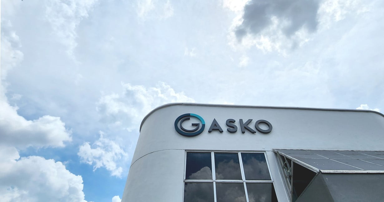 Explore How Dry Ice Blasting is Transforming Industrial Processes - Gasko